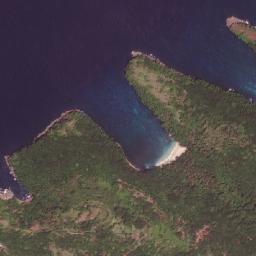 Puyung Beach / Nusa Penida / Bali // World Beach Guide